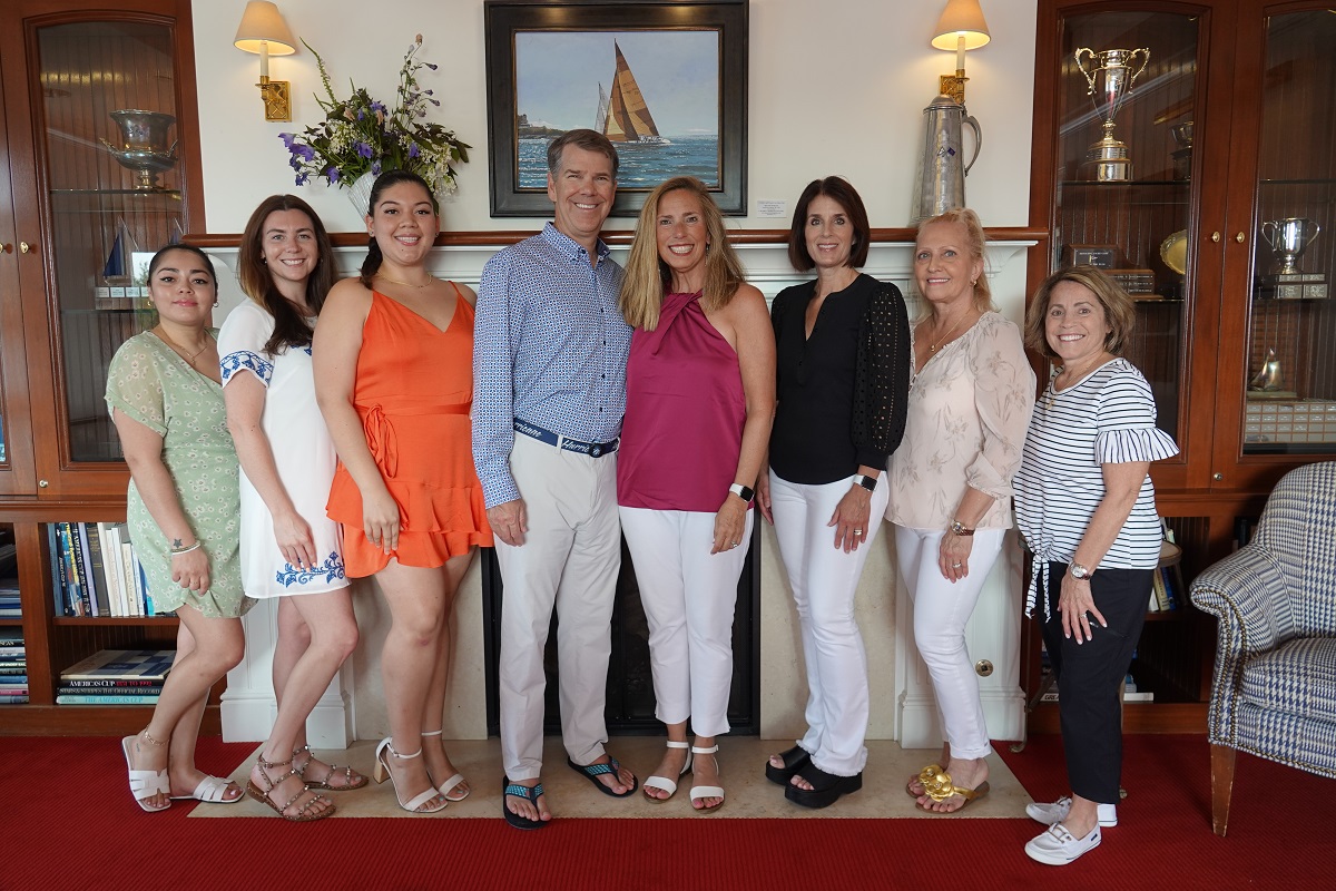 About Us | Schinto Dental